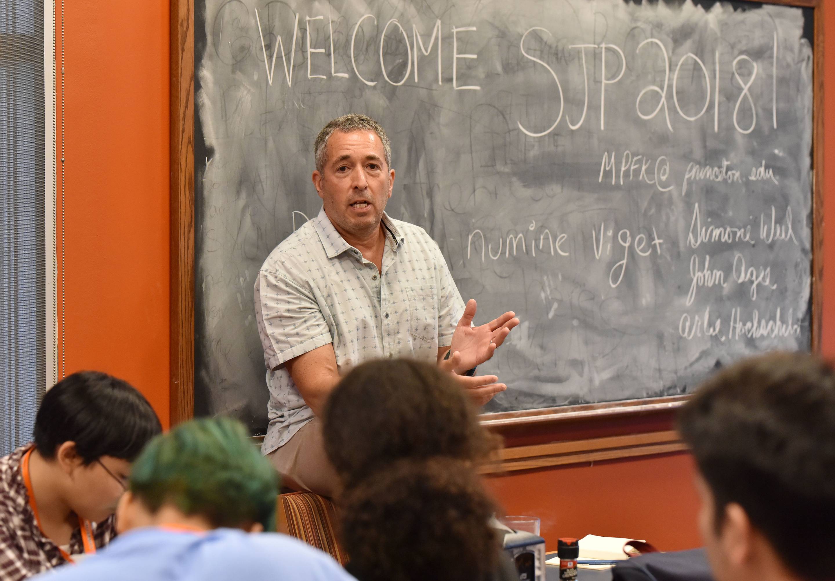 High school students learn to ask the right questions at Princeton’s Summer Journalism Program